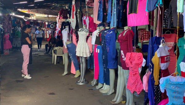 Vendedores de ropa en mercado municipal de El Tigre reportan bajas ...