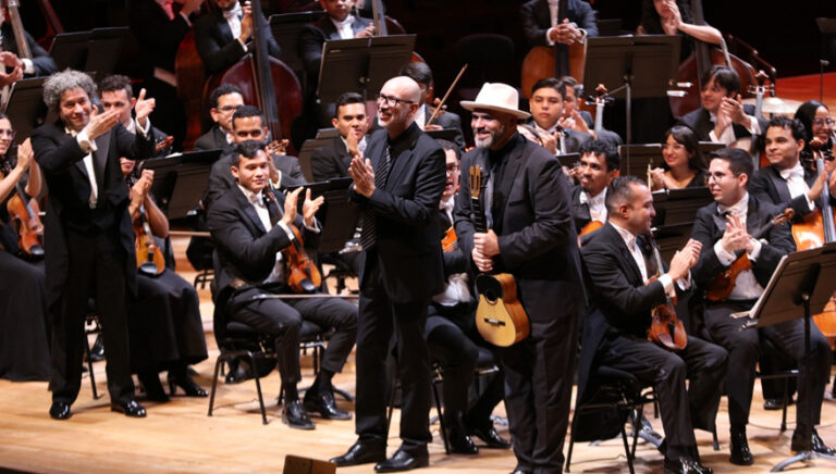 Jorge Glem hizo sonar el cuatro venezolano en la Philharmonie de Berlín ...